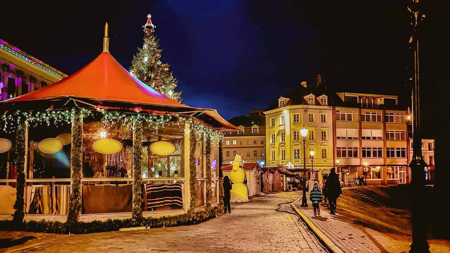 10 of the Most Magical Christmas Markets Across the United States - We ...