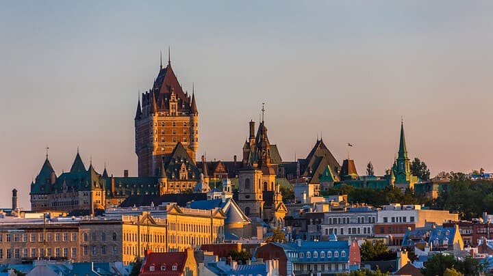 14 Bucket List Destinations to Visit During the Holiday Season - We ...