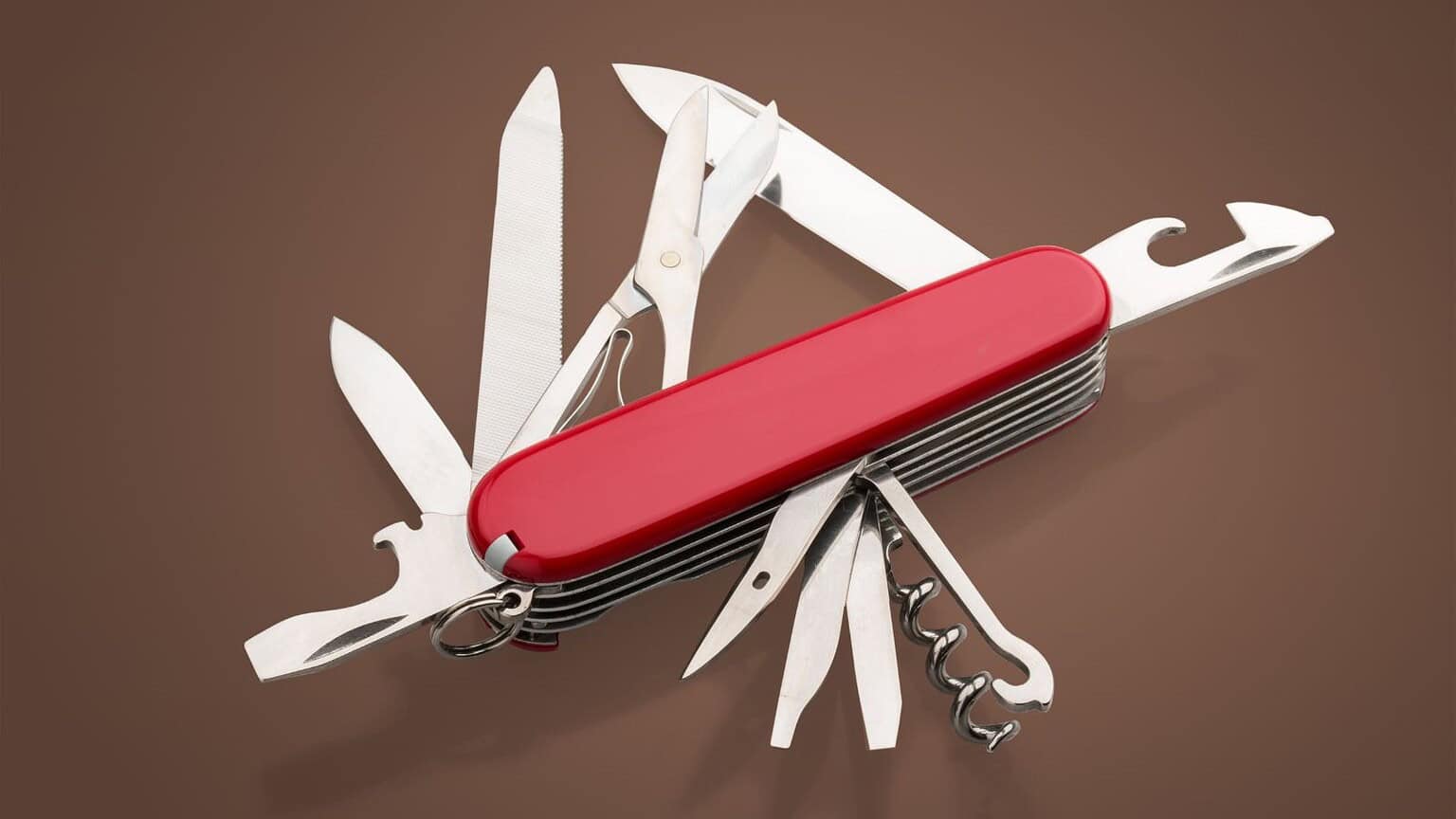 15 Surprising Items That'll Get You Stopped at Airport Security - We ...