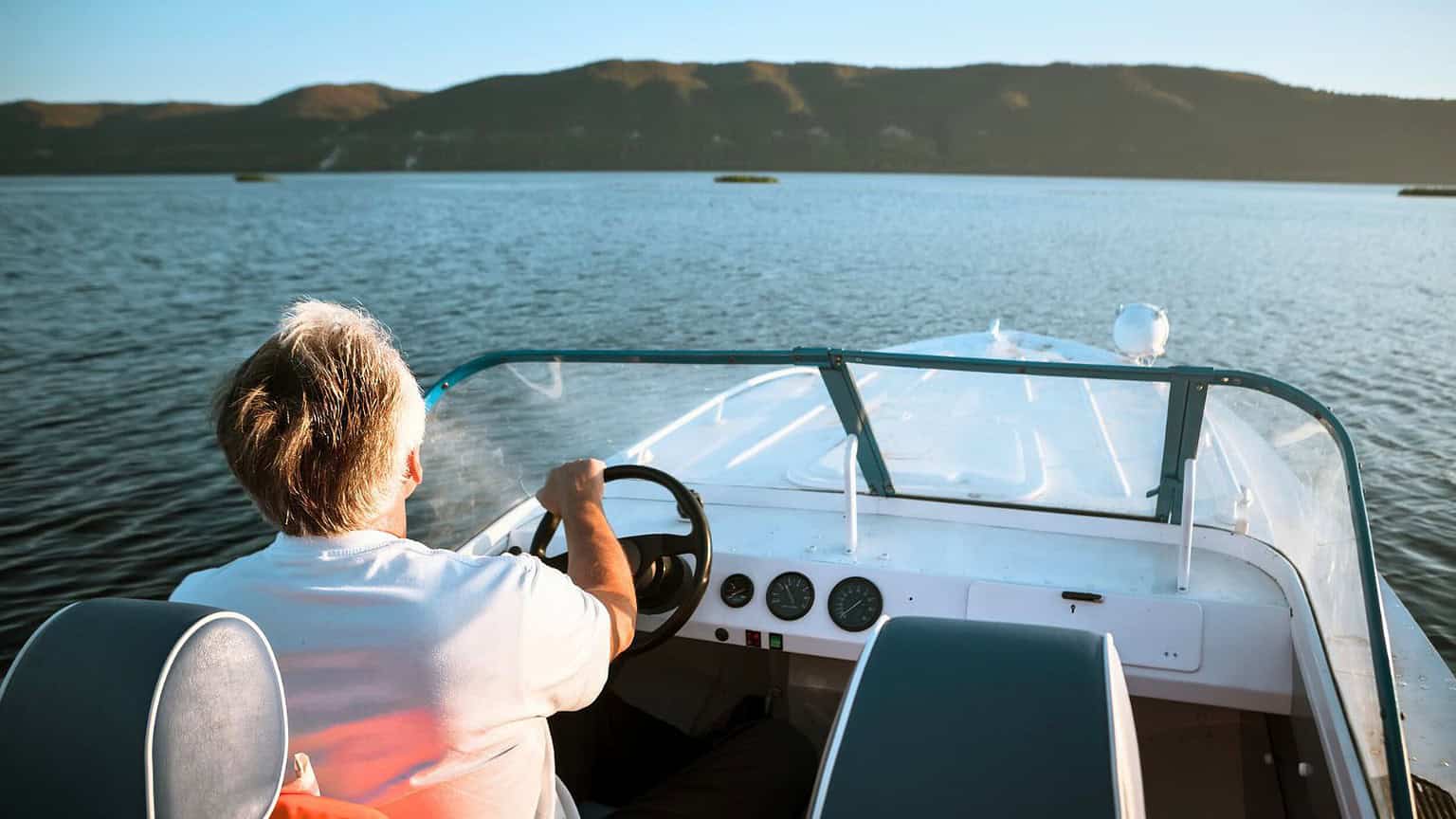 Keep Your Boat Ride Safe by Following These 9 Safety Precautions - We ...