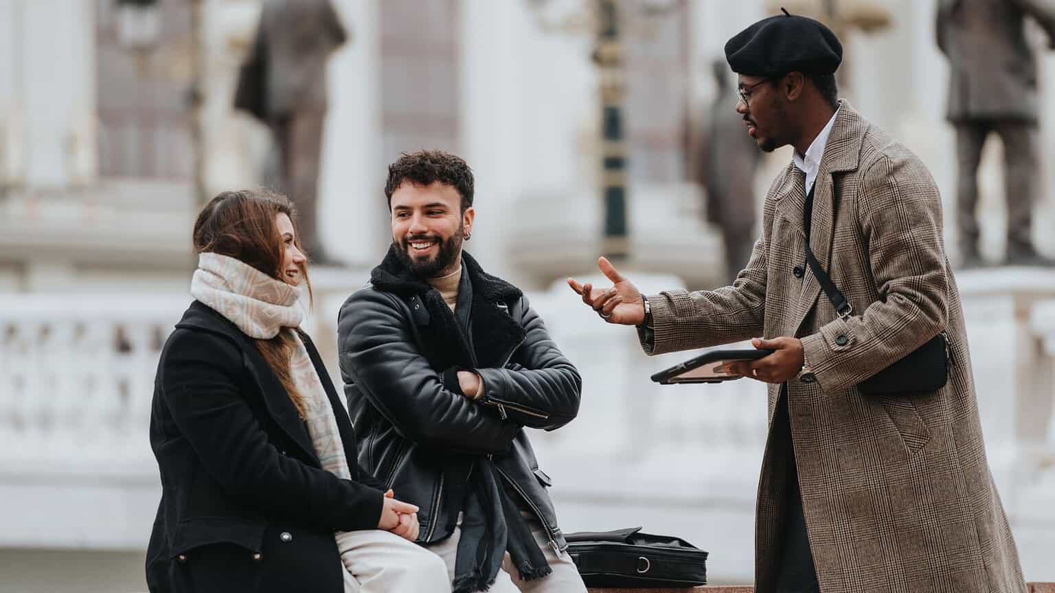 13 Outrageous Behaviors That Scream You're an American When Traveling ...