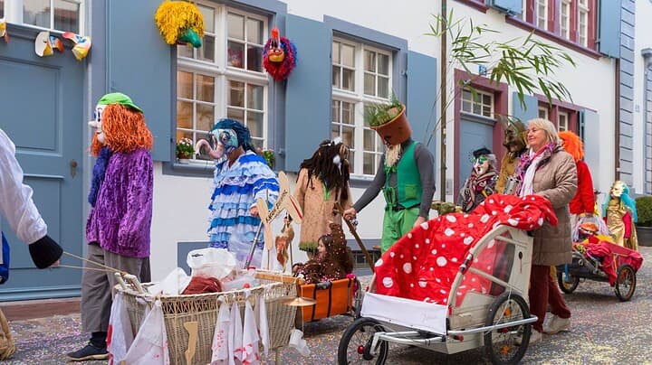 13 Effortless Ways for Americans to Blend in When Traveling in Europe ...