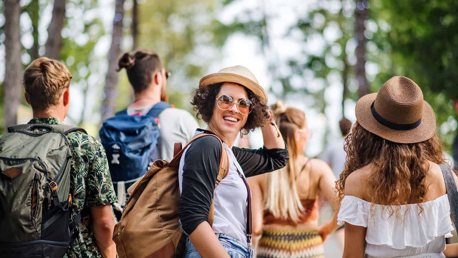 Enjoy Affordable Vacations Without Overspending With These 15 Tips - We ...