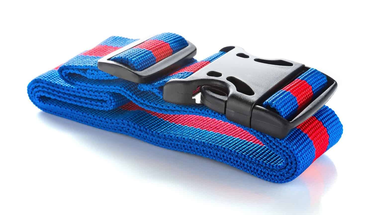 15 Expert Tricks From Baggage Handlers to Keep Your Suitcase Secure ...