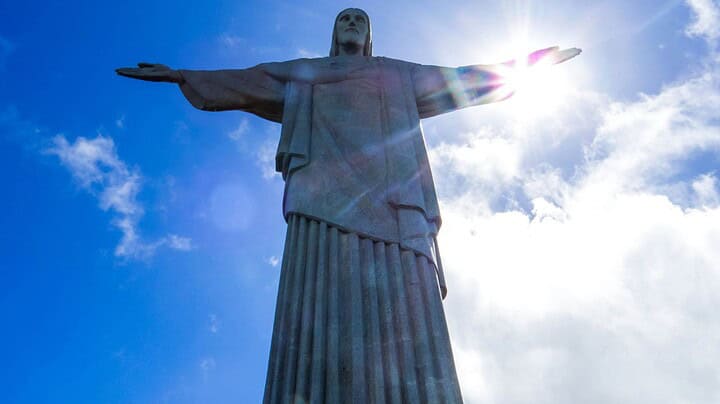 17 Iconic Landmarks Around the World You’ll Instantly Recognize - We ...