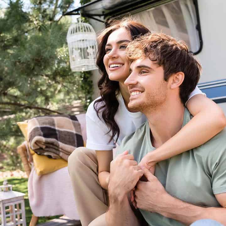 Make Long Flights Enjoyable With These 13 Essential Travel Items - We ...