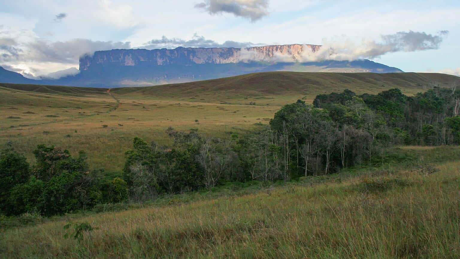 15 Global Hotspots Where Nature Creates Perfect Photos - We Travel, We Bond