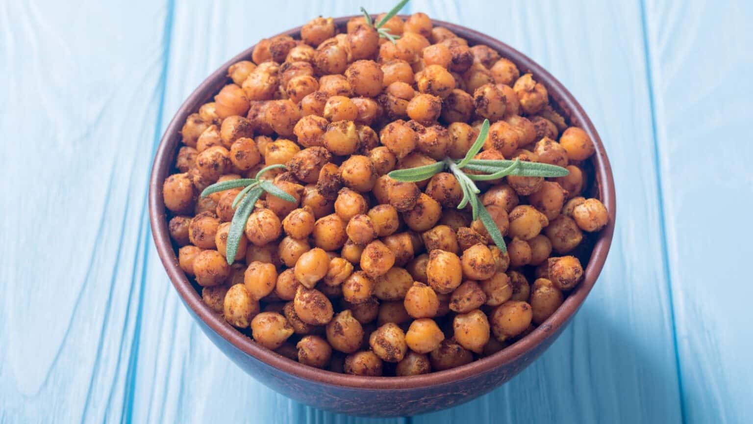 11 Security-Safe Snacks That Make Long Flights Actually Bearable - We ...