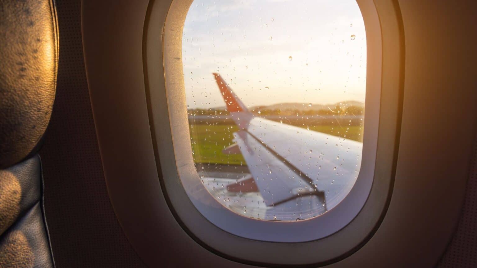 10 Proven Methods to Conquer Your Fear of Flying Once and for All - We ...