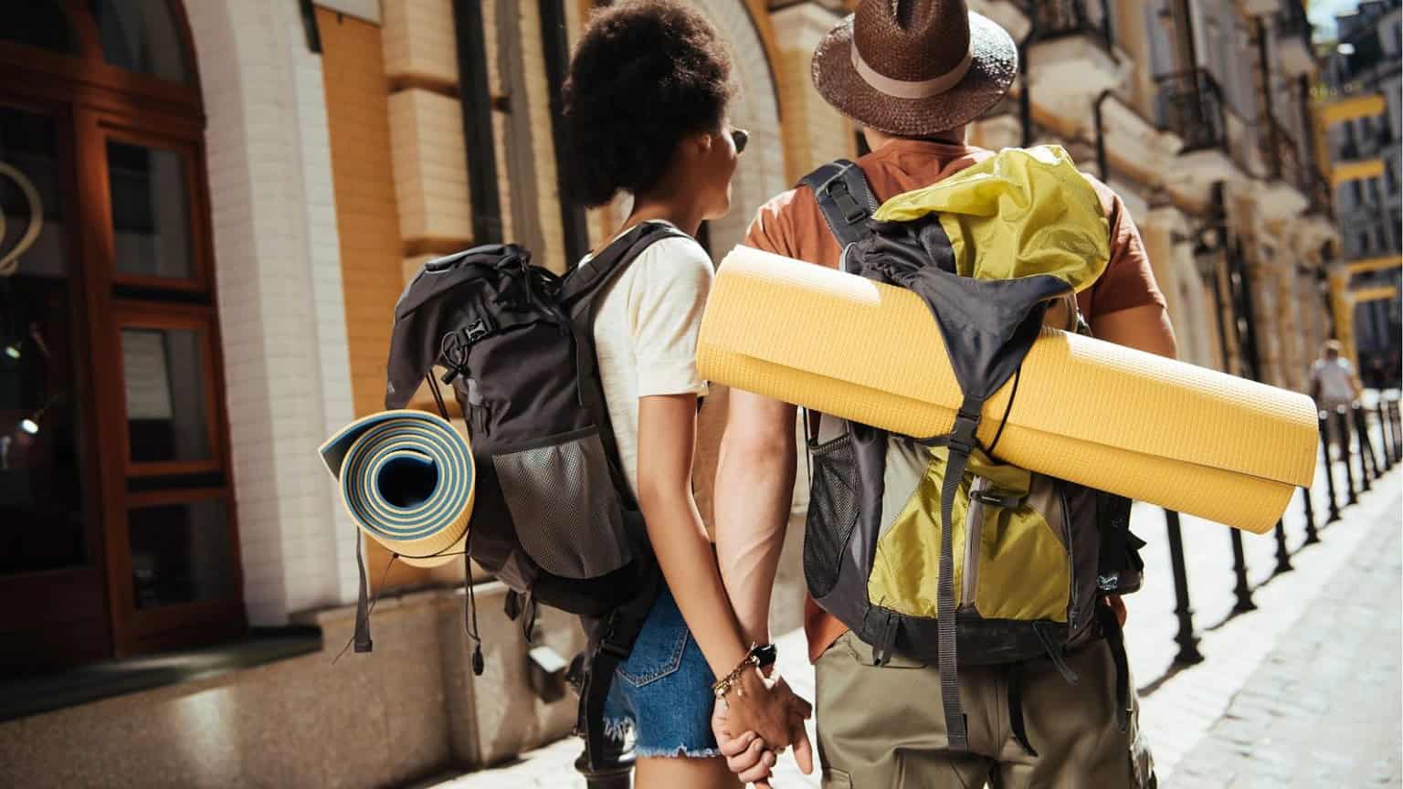 13 American Destinations Where Tourists Learn Local Customs the Hard Way